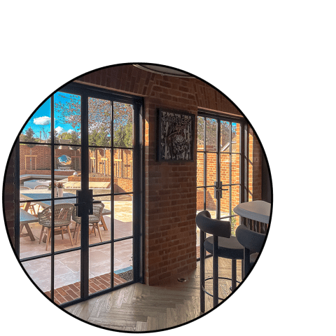 Architectural Vision Systems: Frameless doors and windows