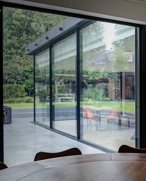 Architectural Vision Systems: Frameless doors and windows